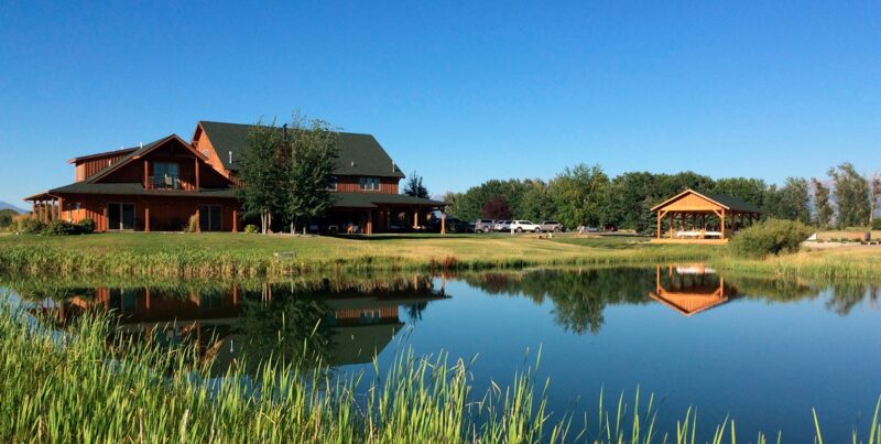 Authentic Bozeman Lodging at Gallatin River Lodge